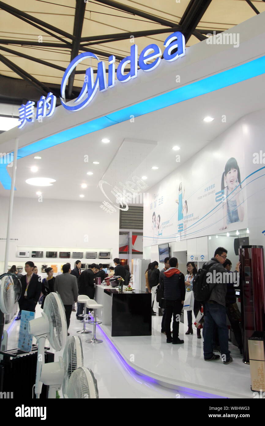 Midea china hi-res stock photography and images - Alamy