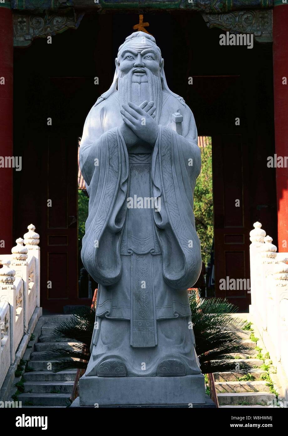 Confucius Statue
