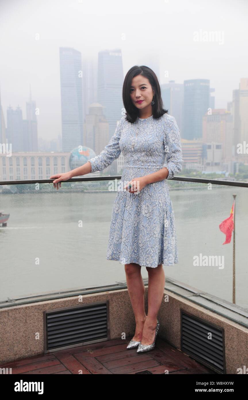 Chinese actress zhao wei poses hi-res stock photography and images - Alamy