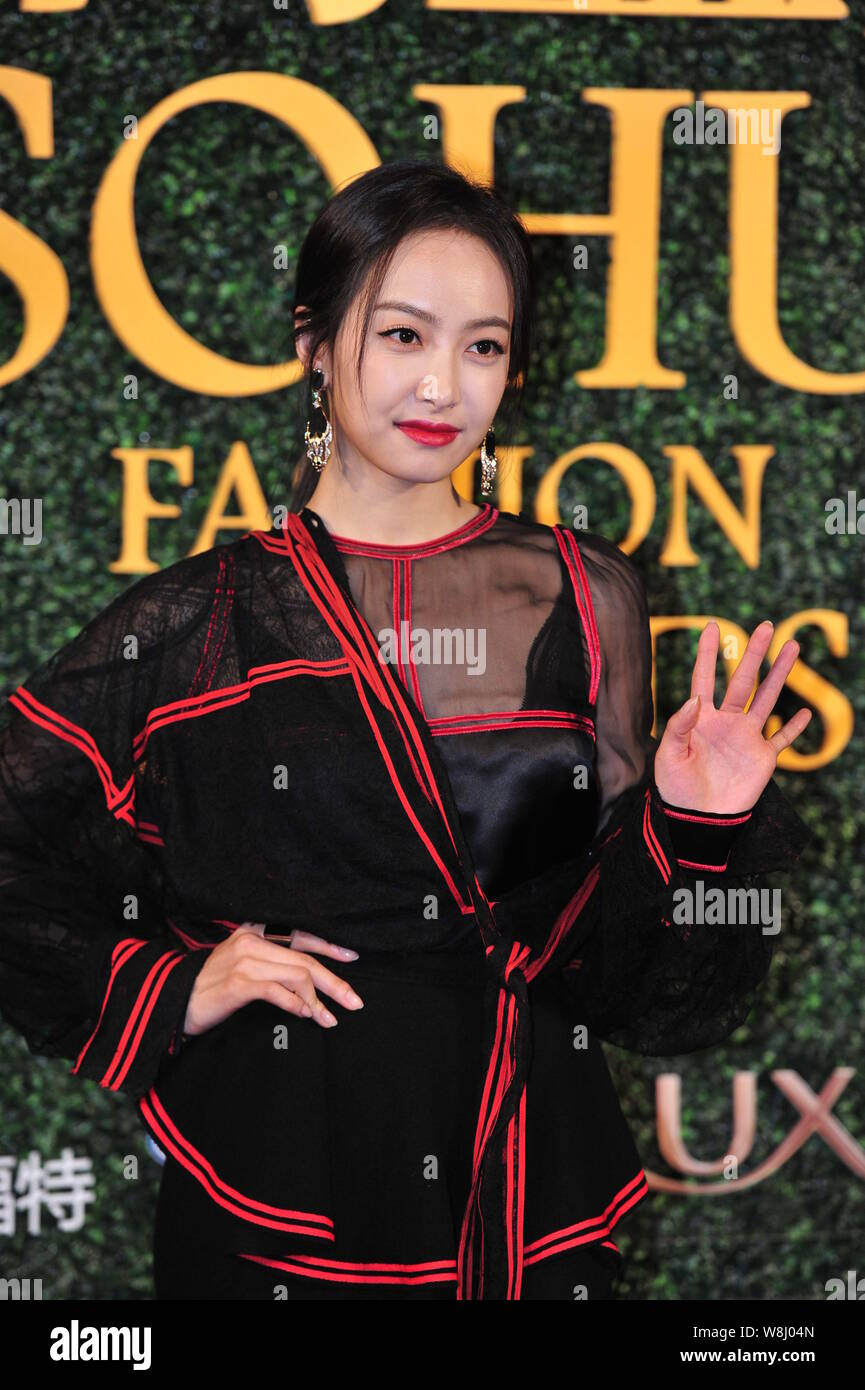 Chinese singer and actress Victoria Song Qian of South Korean girl ...