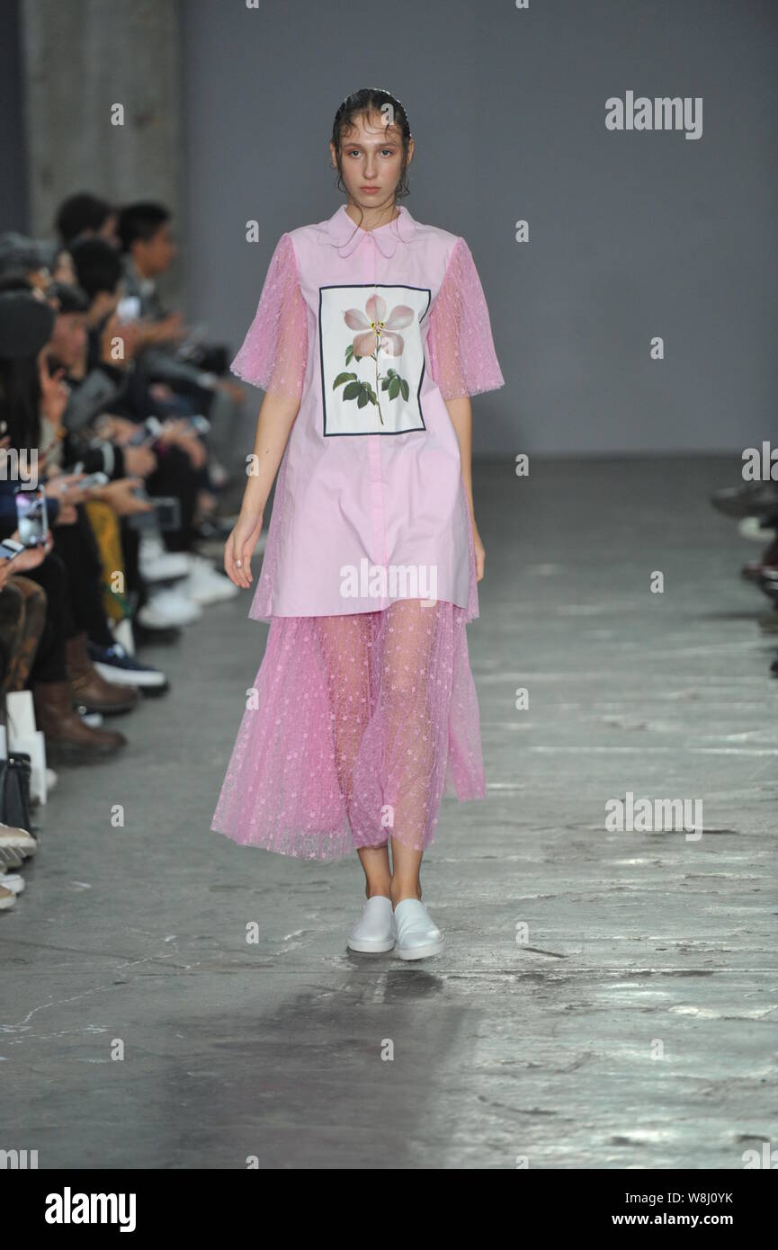 Chictopia hi-res stock photography and images - Alamy