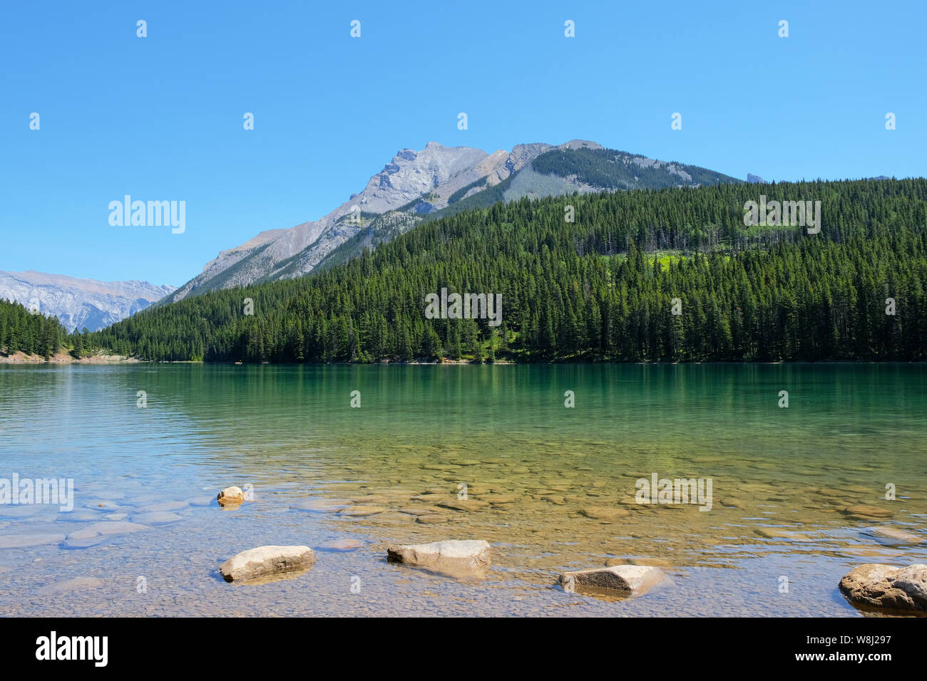 Turquoise colored lake in Banff National Park, Alberta, Canada Stock ...