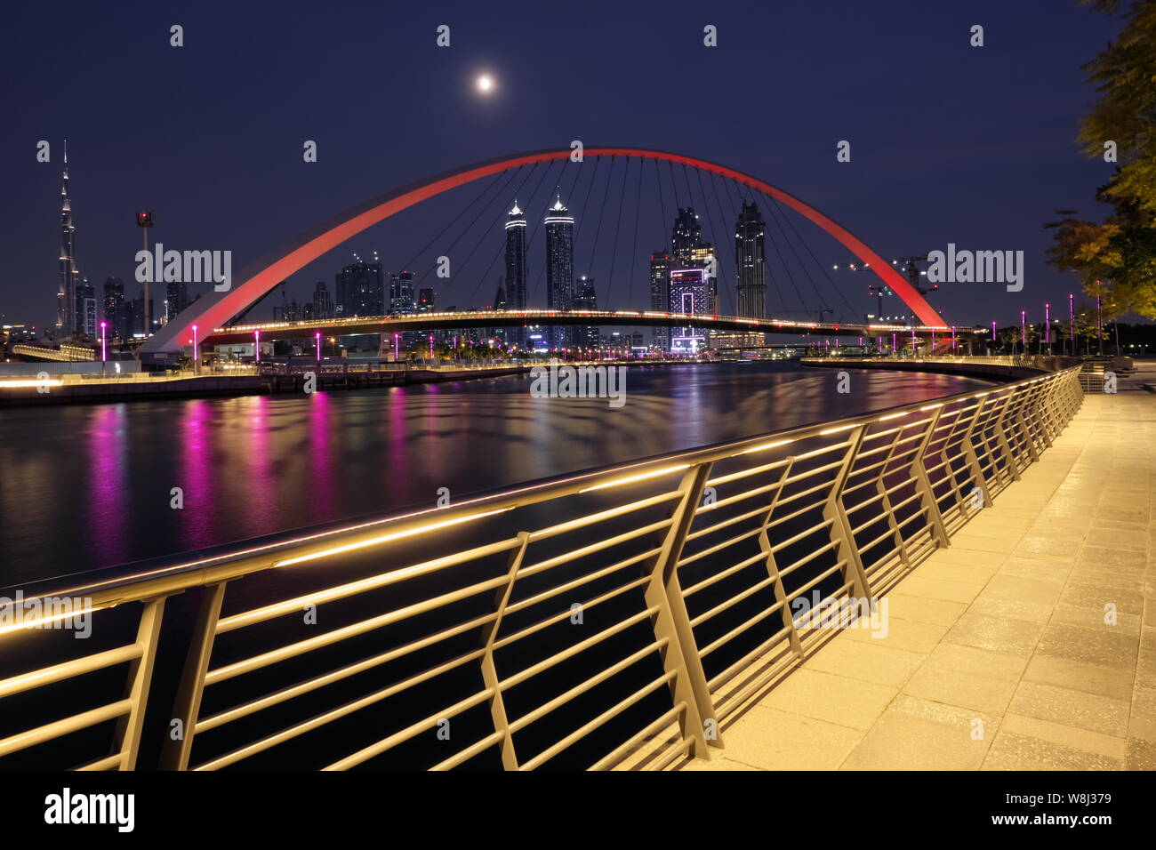 Dubai canal tolerance bridge hi-res stock photography and images - Alamy