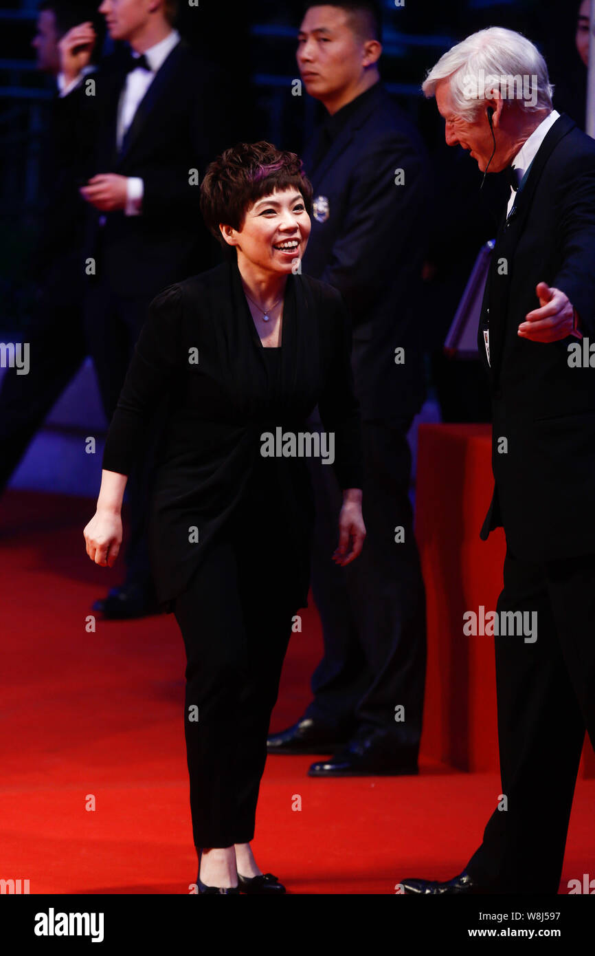 Deng yaping table tennis hi-res stock photography and images - Alamy