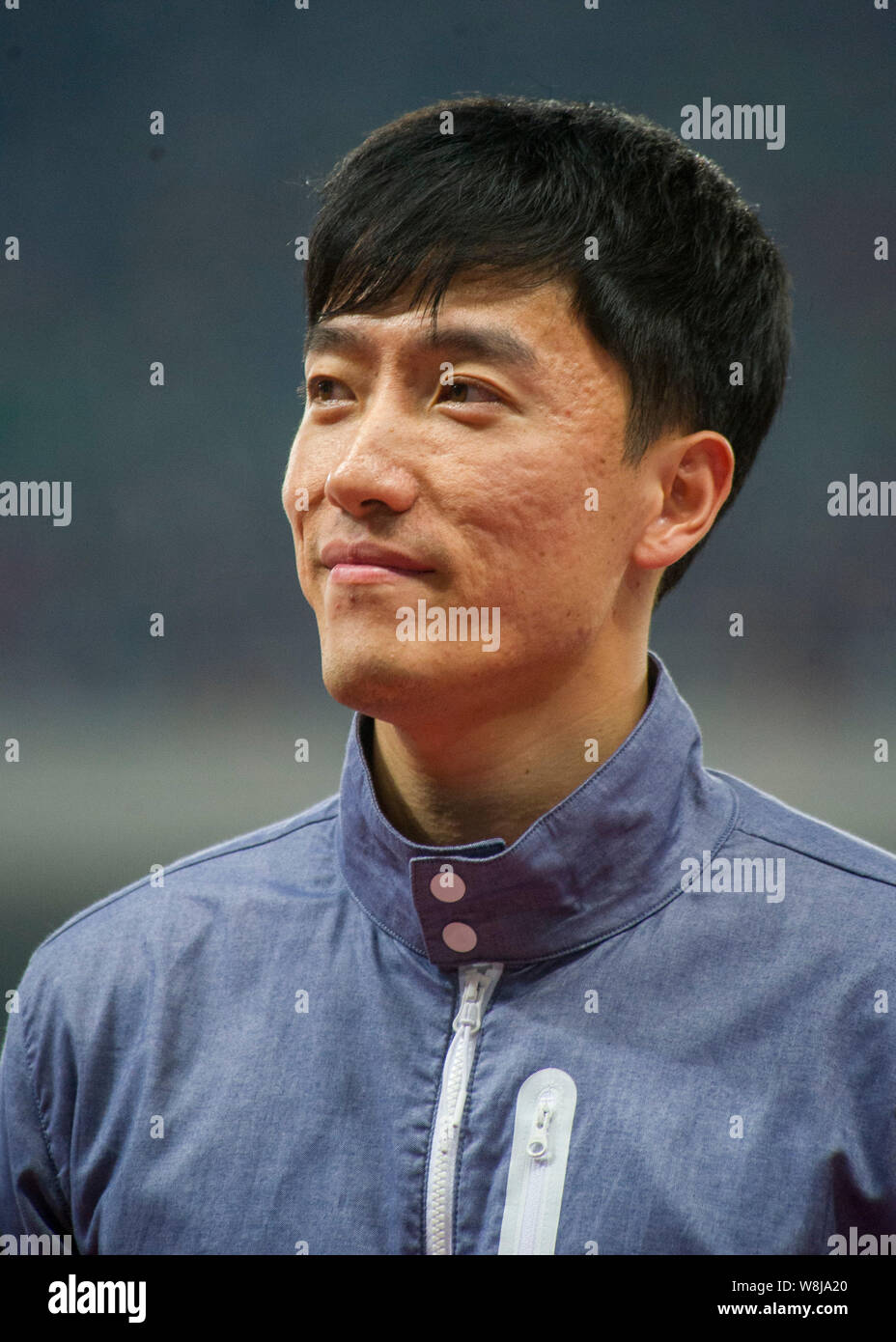 Liu xiang chinese track field hi-res stock photography and images - Alamy