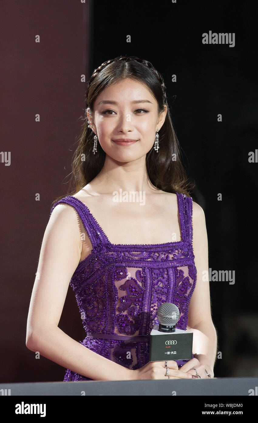 Chinese actress Ni Ni poses on the red carpet for the Style China 2015 ...