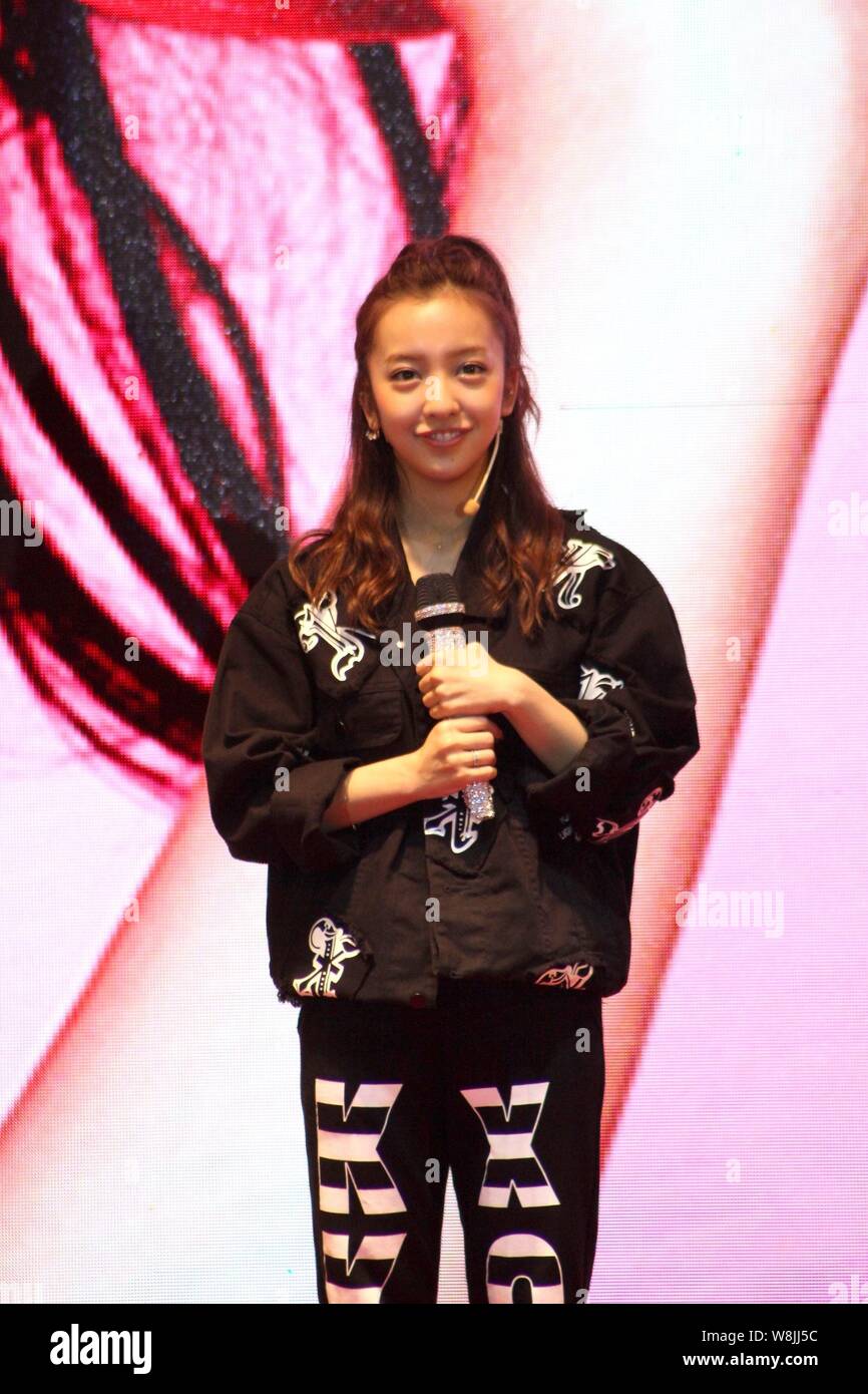 Japanese actress and singer Itano Tomomi poses during the 11th China ...