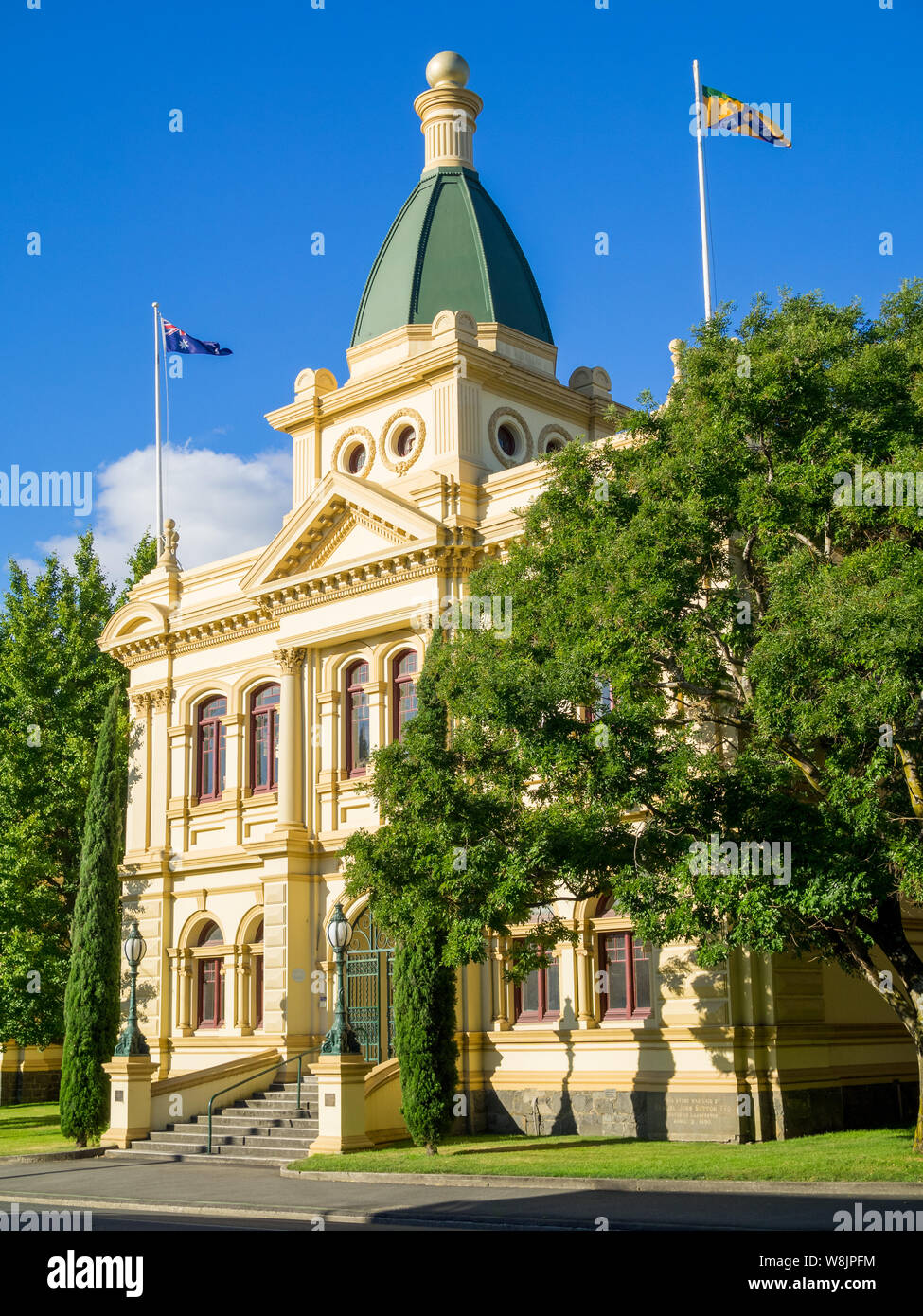 Launceston architecture hi-res stock photography and images - Alamy