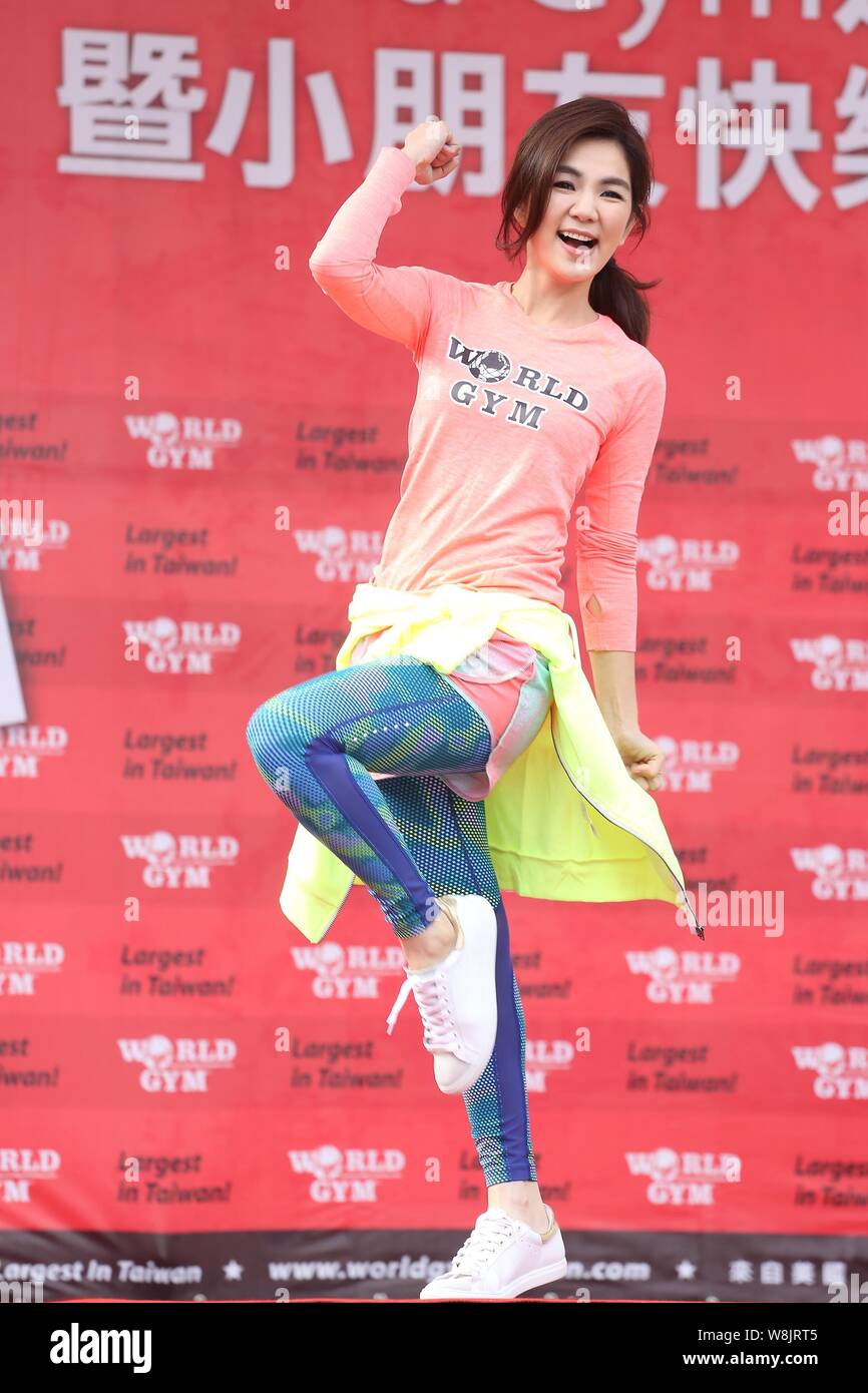 Singer and actress Ella Chen Chia-hwa of Taiwanese girl group S.H.E ...