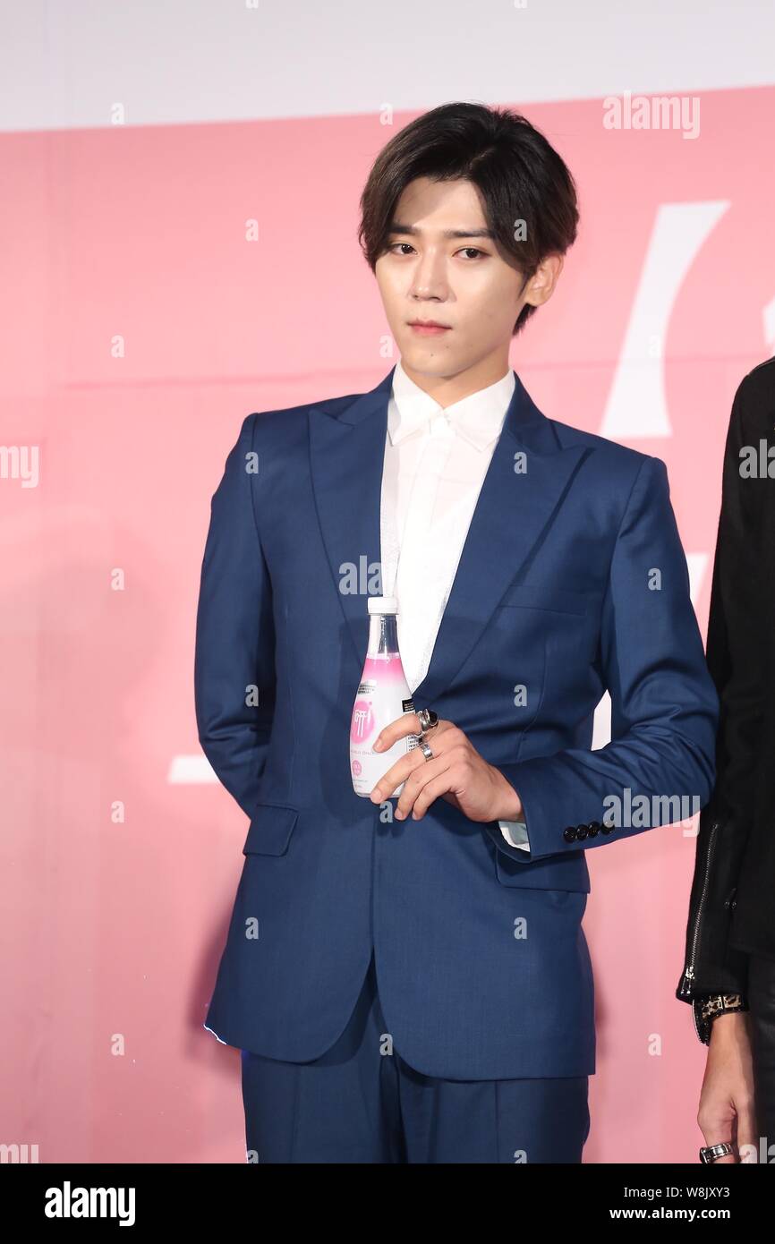 Bii' hi-res stock photography and images - Alamy