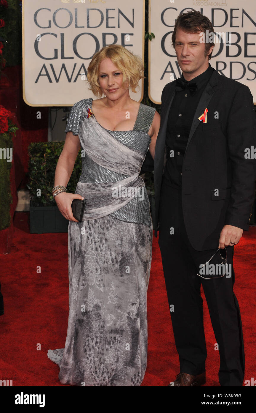 LOS ANGELES, CA. January 17, 2010: Patricia Arquette & Thomas Jane at ...