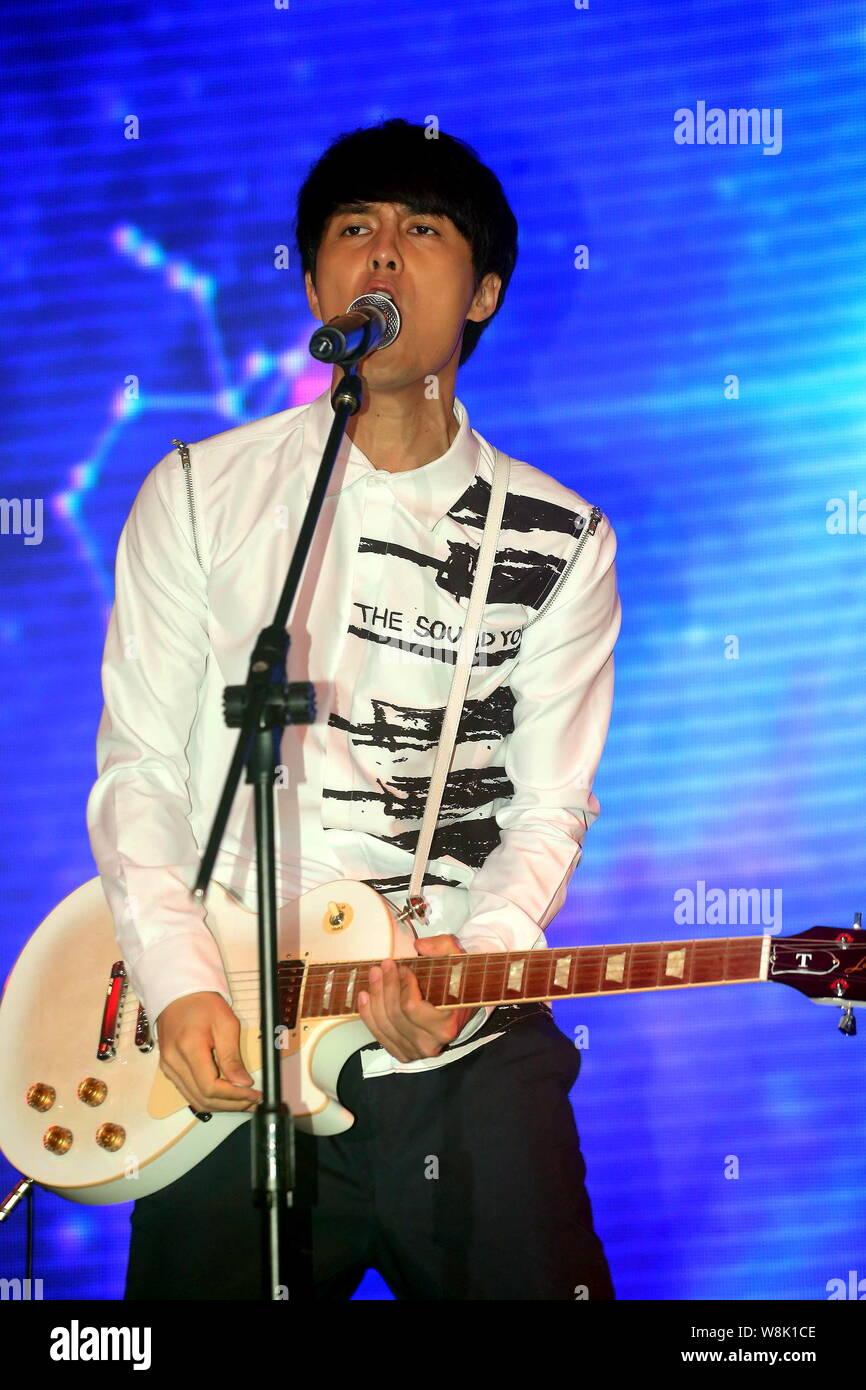 Taiwan singer kenji wu performs hi-res stock photography and images - Alamy