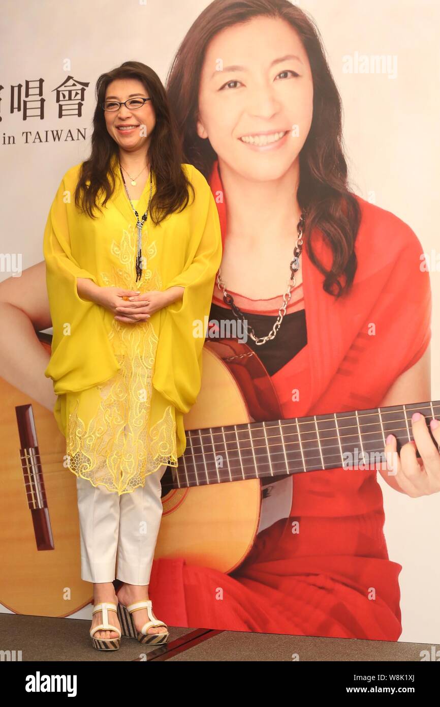 Japanese-Brazilian bossa nova singer Lisa Ono smiles during a press ...