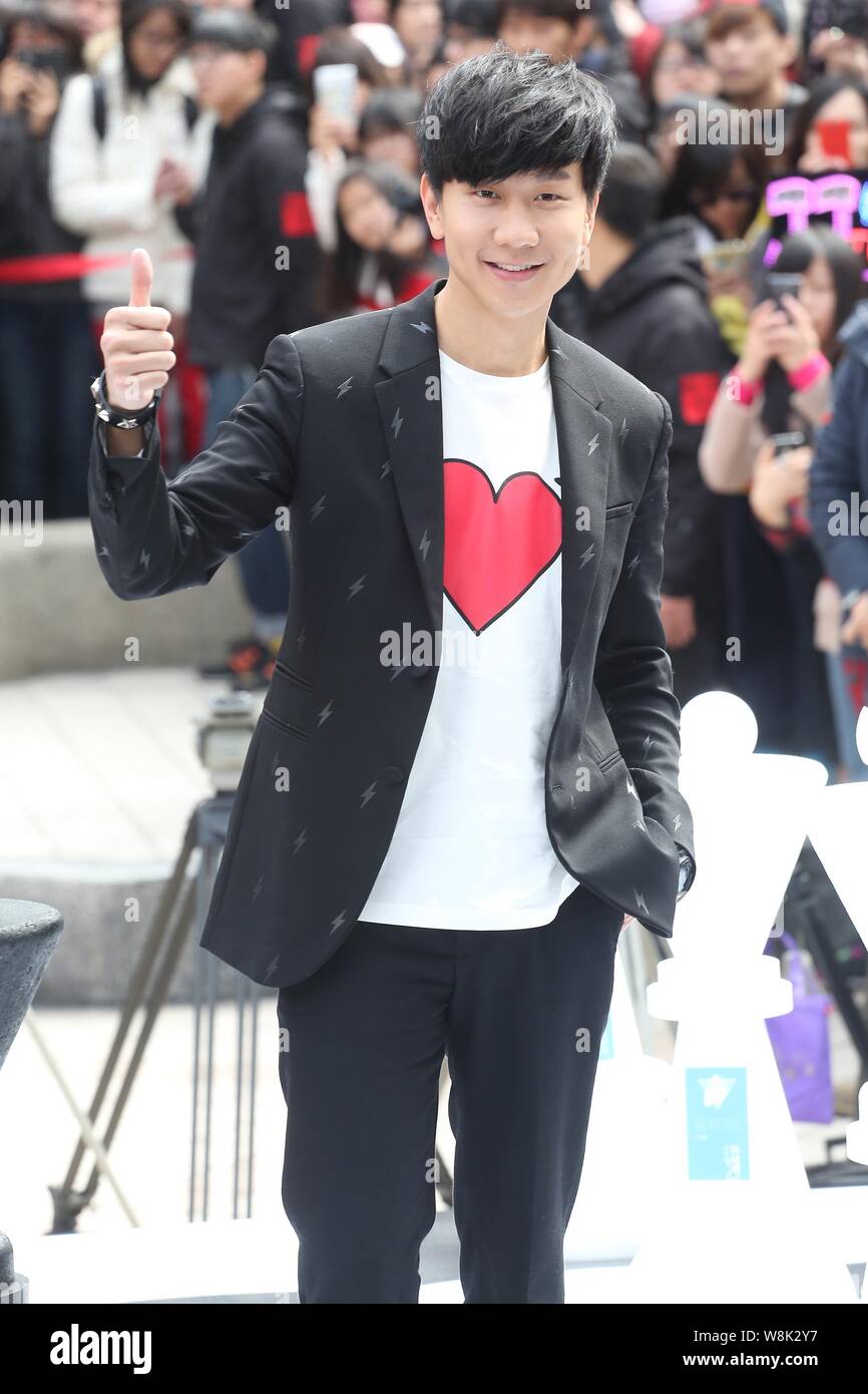 Jj lin album hi-res stock photography and images - Alamy
