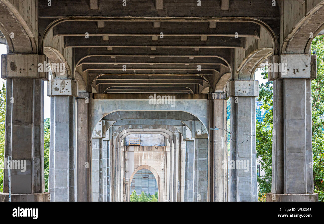 Hall of giants hi-res stock photography and images - Alamy
