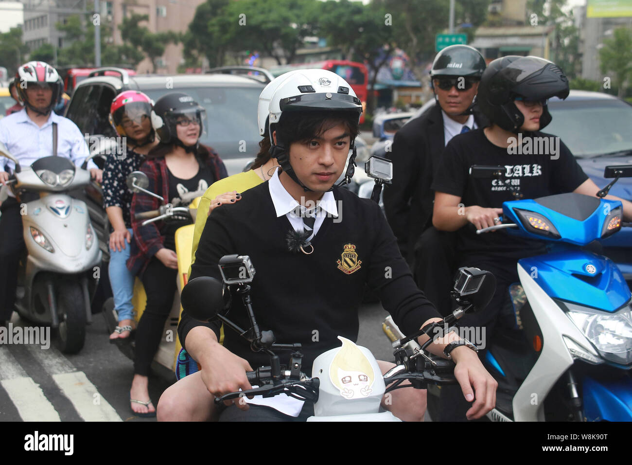 Taiwanese actor Bolin Chen, front, and South Korean actress Cheon Seong ...