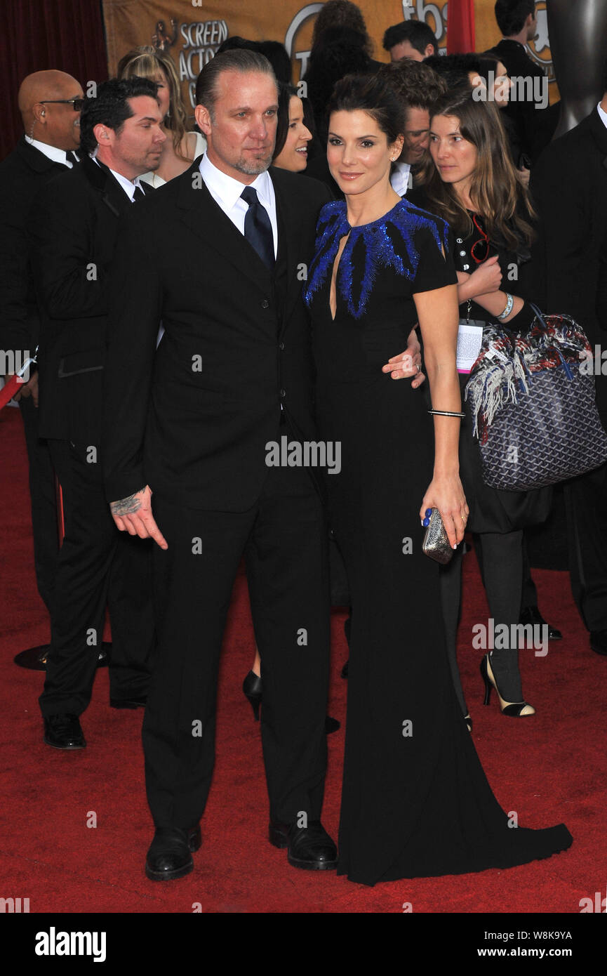 LOS ANGELES, CA. January 23, 2010: Sandra Bullock & Jesse James at the ...