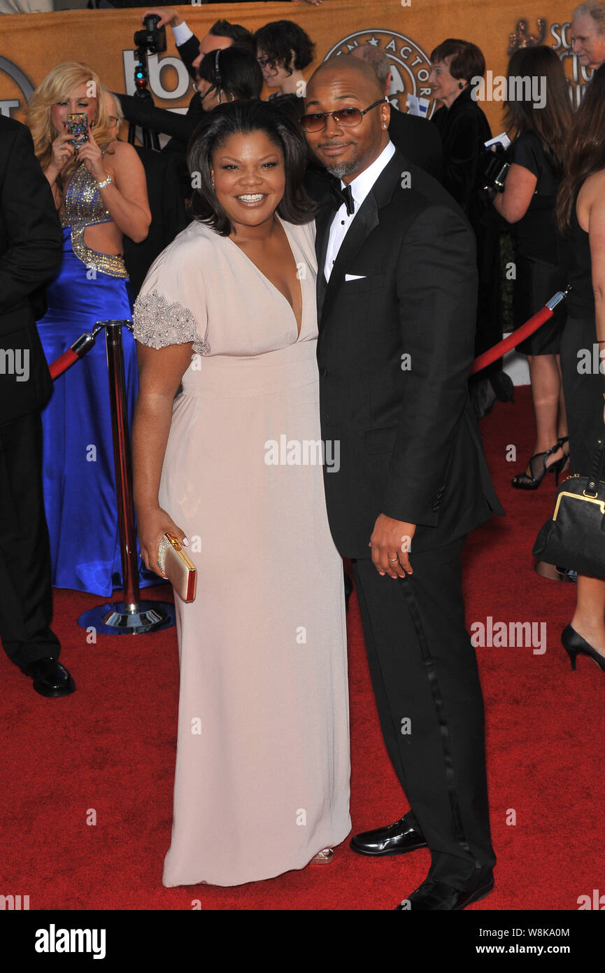 LOS ANGELES, CA. January 23, 2010: Mo'Nique & husband Sidney Hicks at ...