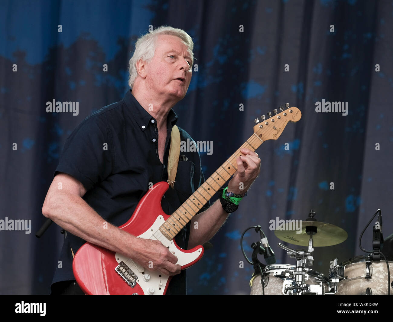 Banbury, UK. 09th Aug, 2019. Lead vocalist and guitarist Julian ...
