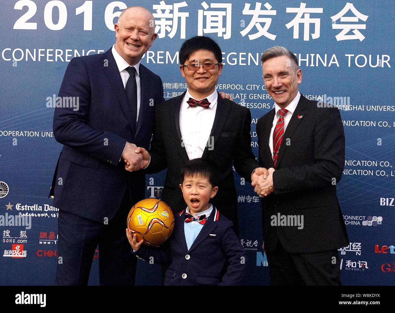 Soccer liverpool wright hi-res stock photography and images - Alamy