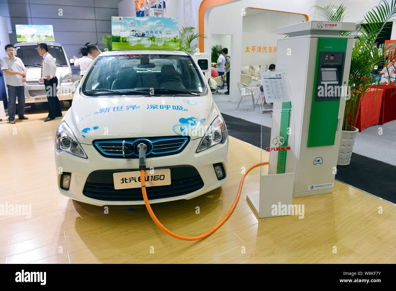 Ev160 hi-res stock photography and images - Alamy