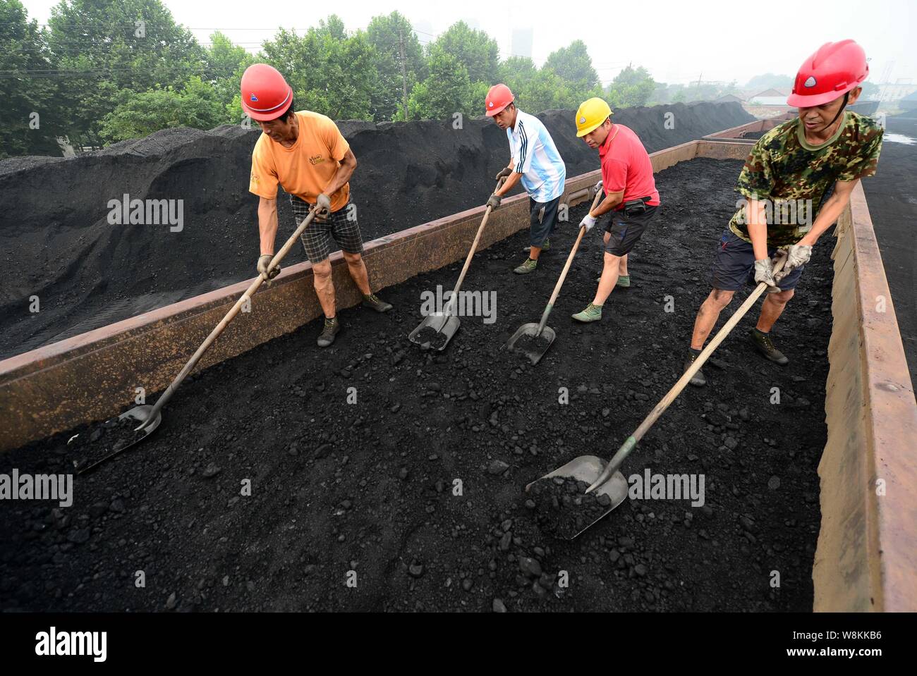 Coal fired power station train hi-res stock photography and images - Alamy