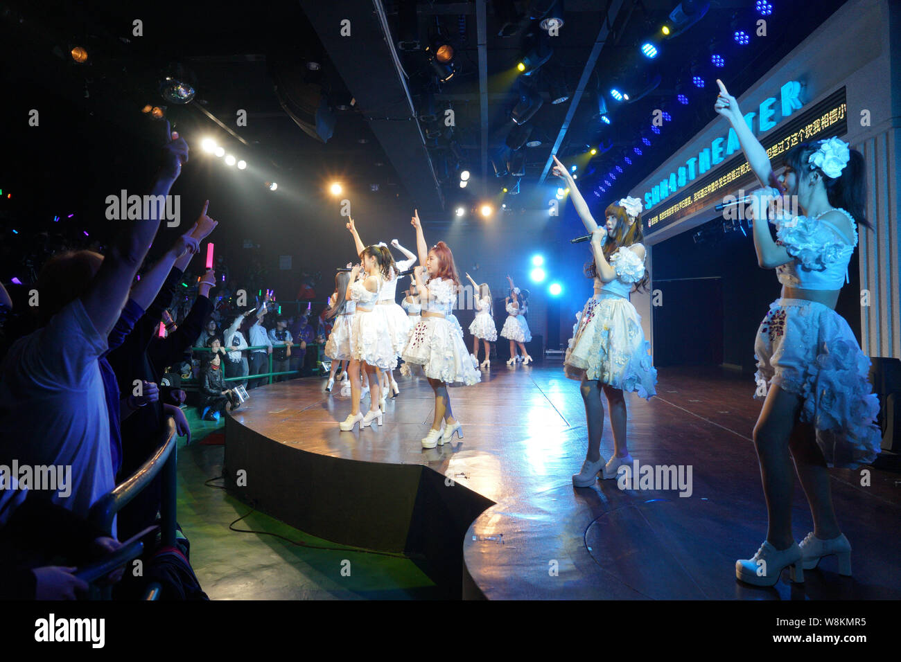 Tang anqi hi-res stock photography and images - Alamy