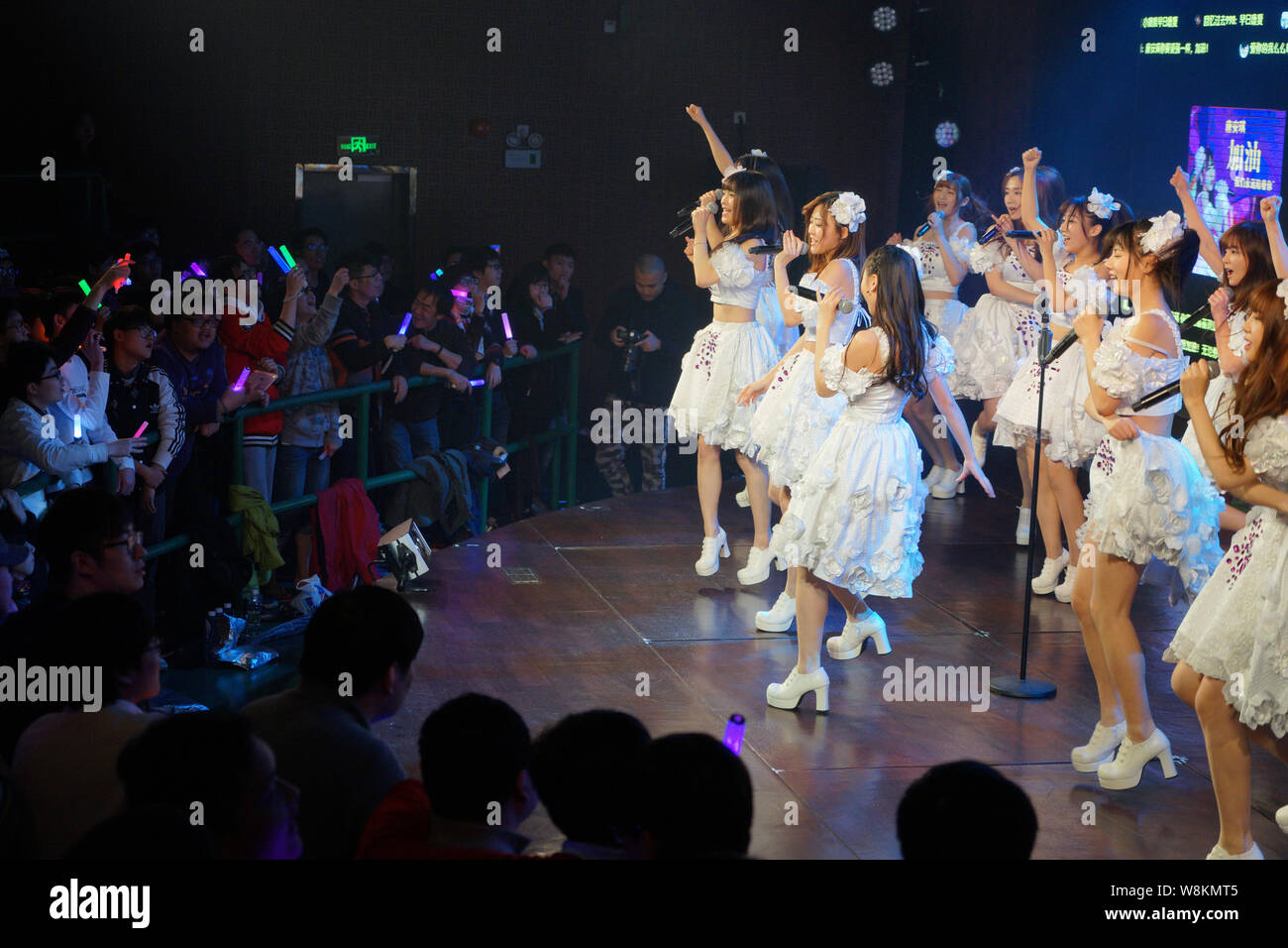 Tang anqi hi-res stock photography and images - Alamy