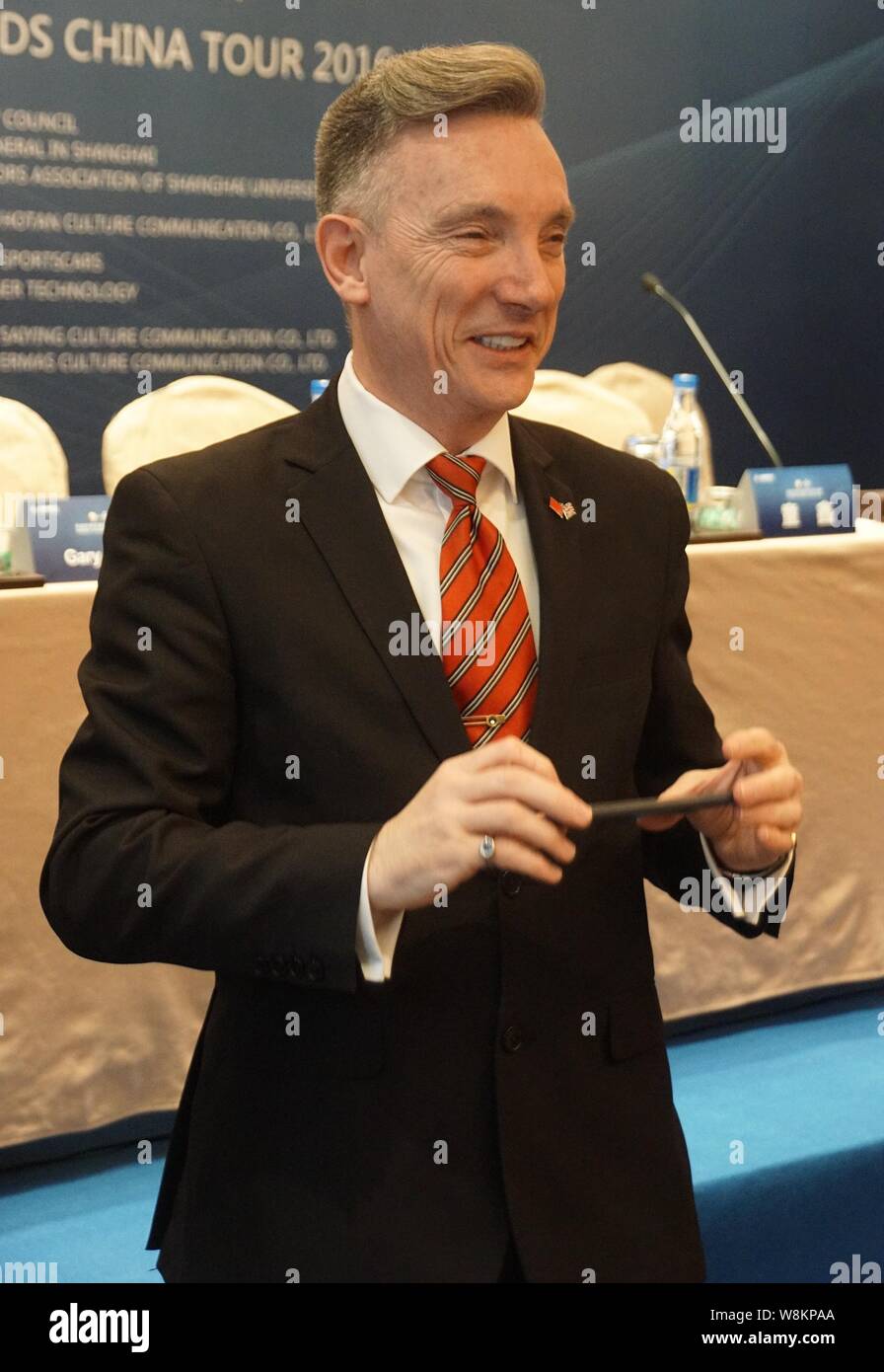 Gary millar china hi-res stock photography and images - Alamy