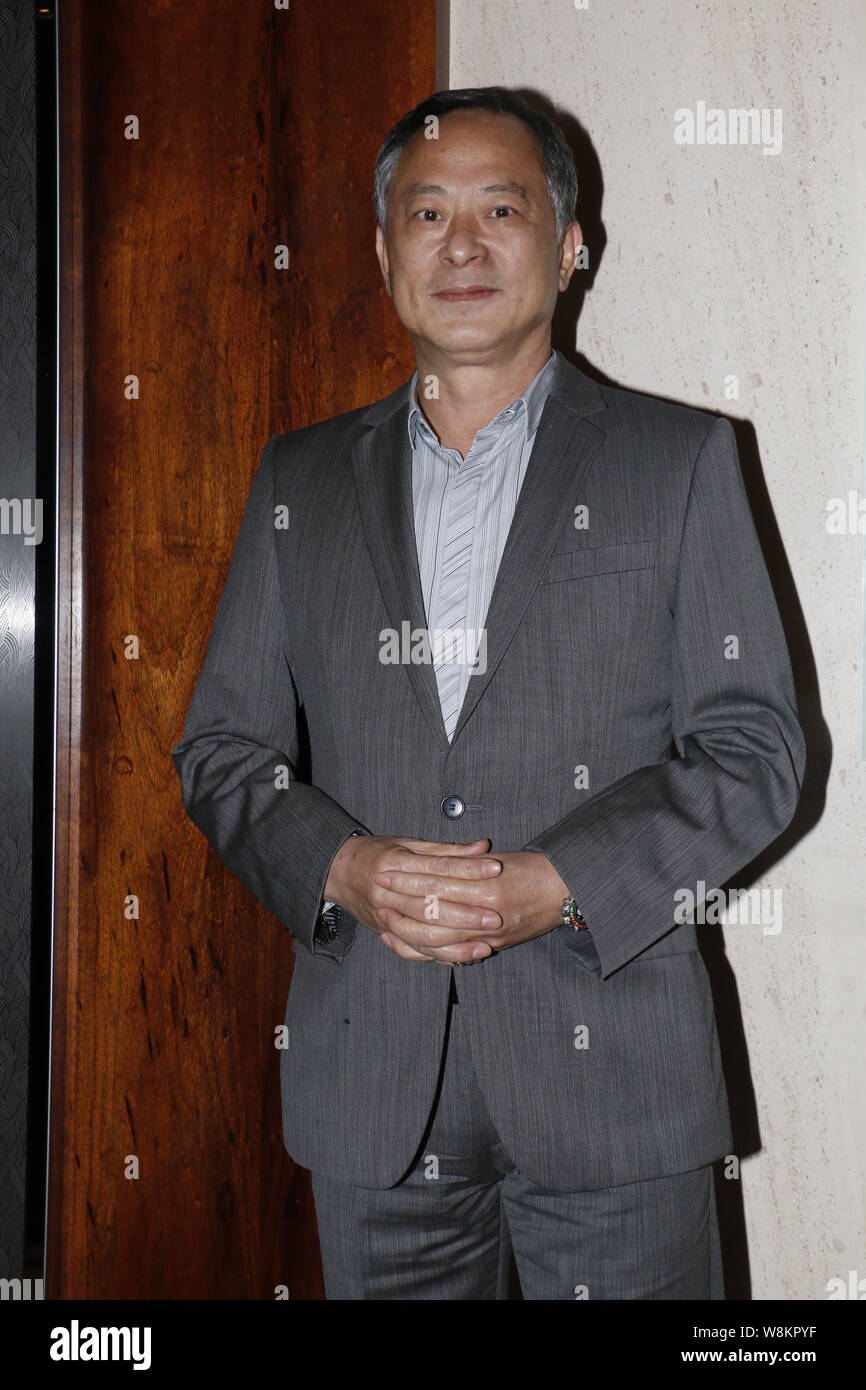 Jet tone production hi-res stock photography and images - Alamy