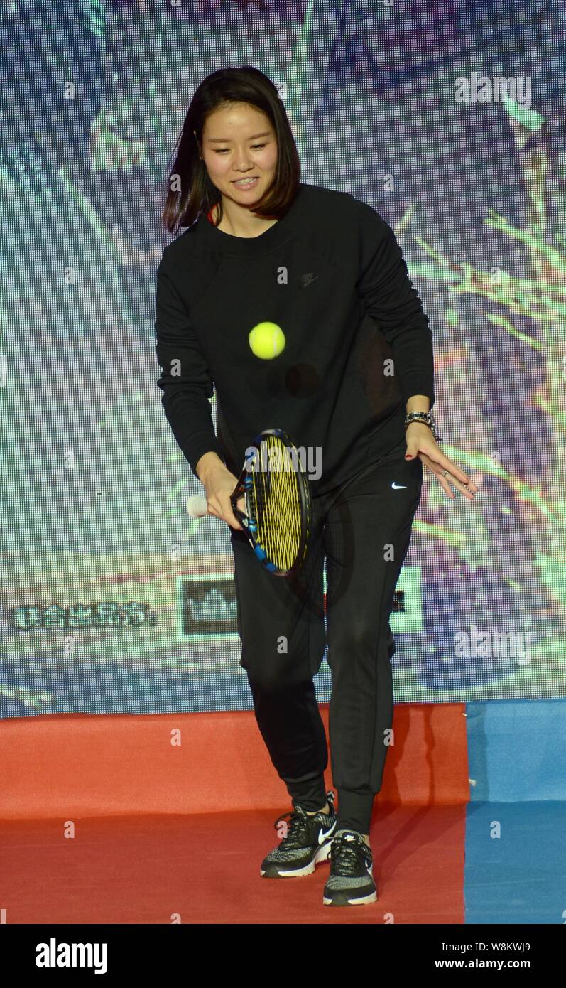 Retired Chinese tennis star Li Na attends a press conference for ...