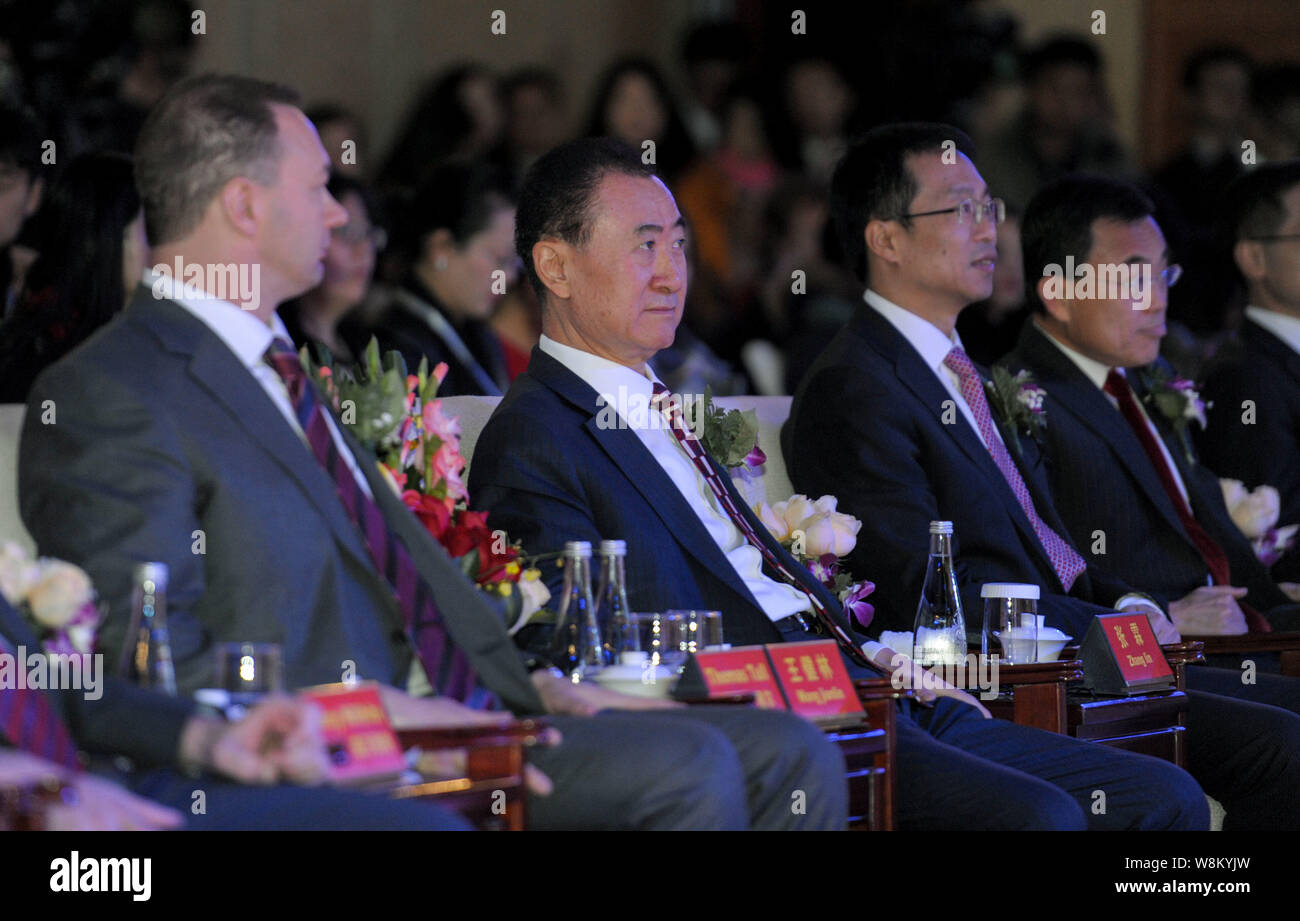 Ceo of legendary entertainment hi-res stock photography and images - Alamy