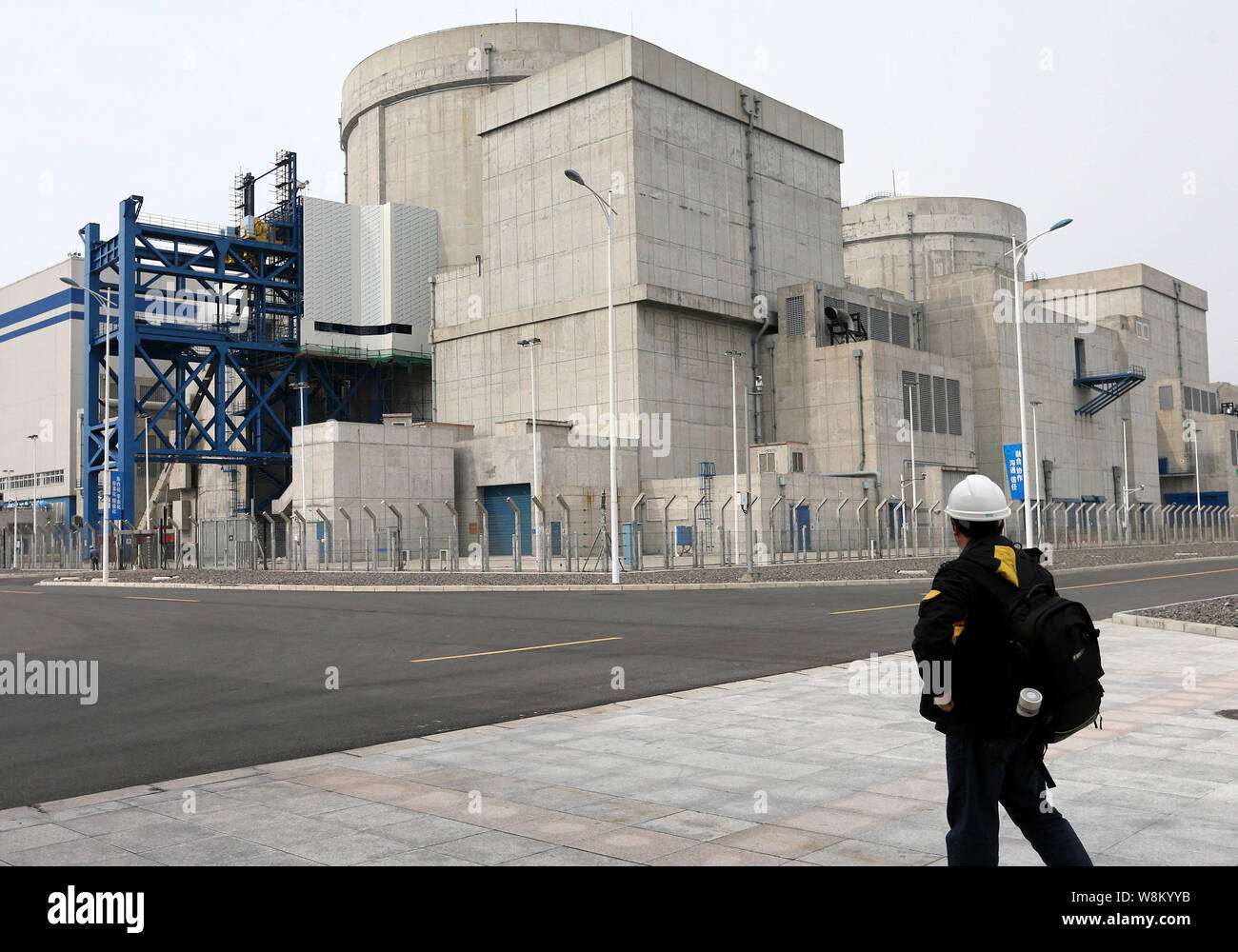 Qinshan nuclear station hi-res stock photography and images - Alamy