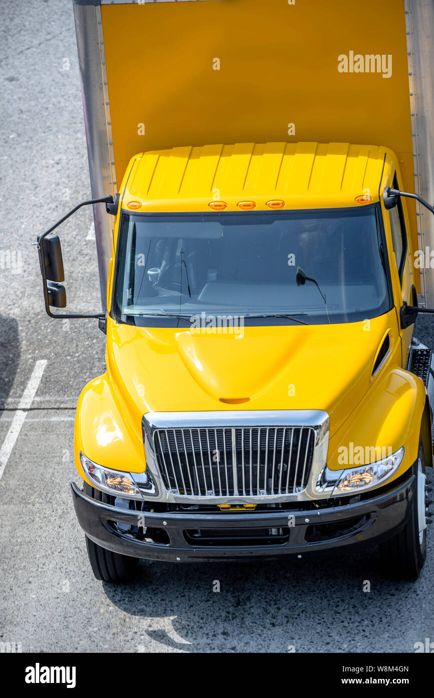 Heavy duty box hi-res stock photography and images - Alamy