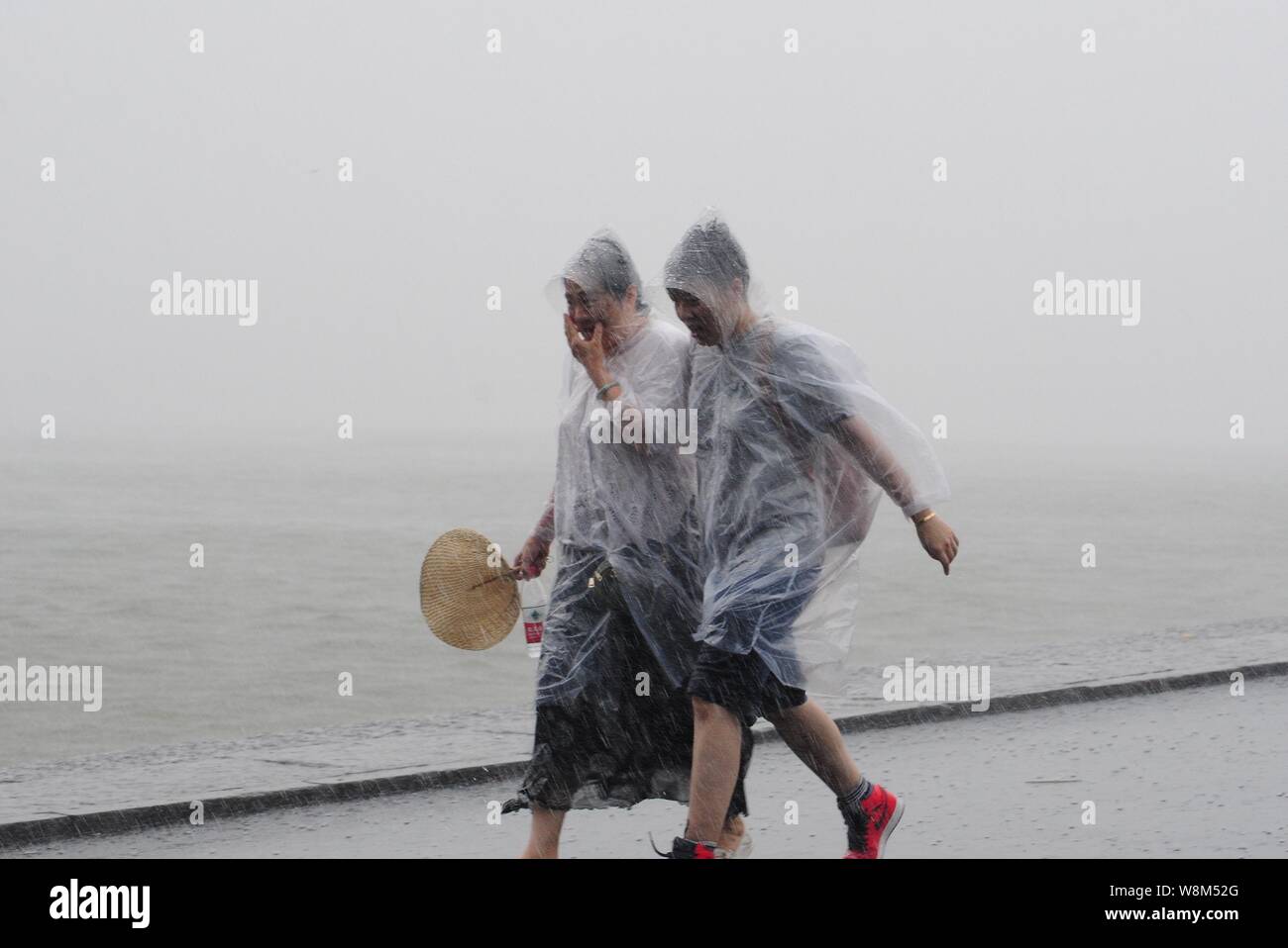 Hangzhou, China. 9th Aug, 2019. Hangzhou, CHINA-Super typhoon '' Liqima ...