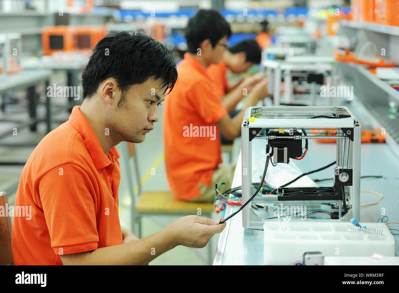 3d printers factory hi-res stock photography and images - Alamy