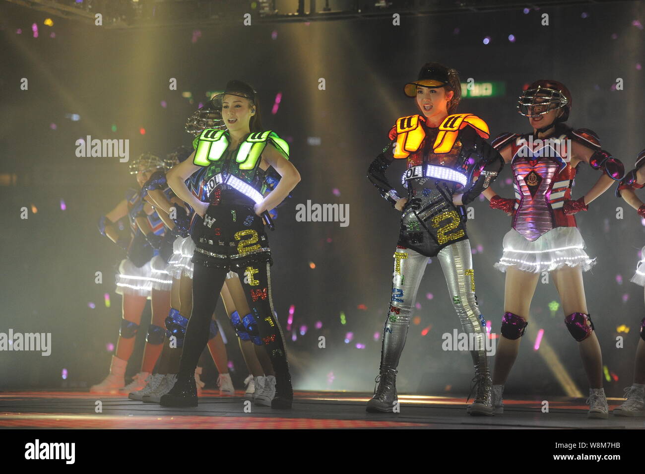 Gillian Chung, left, and Charlene Choi of Hong Kong pop duo Twins ...