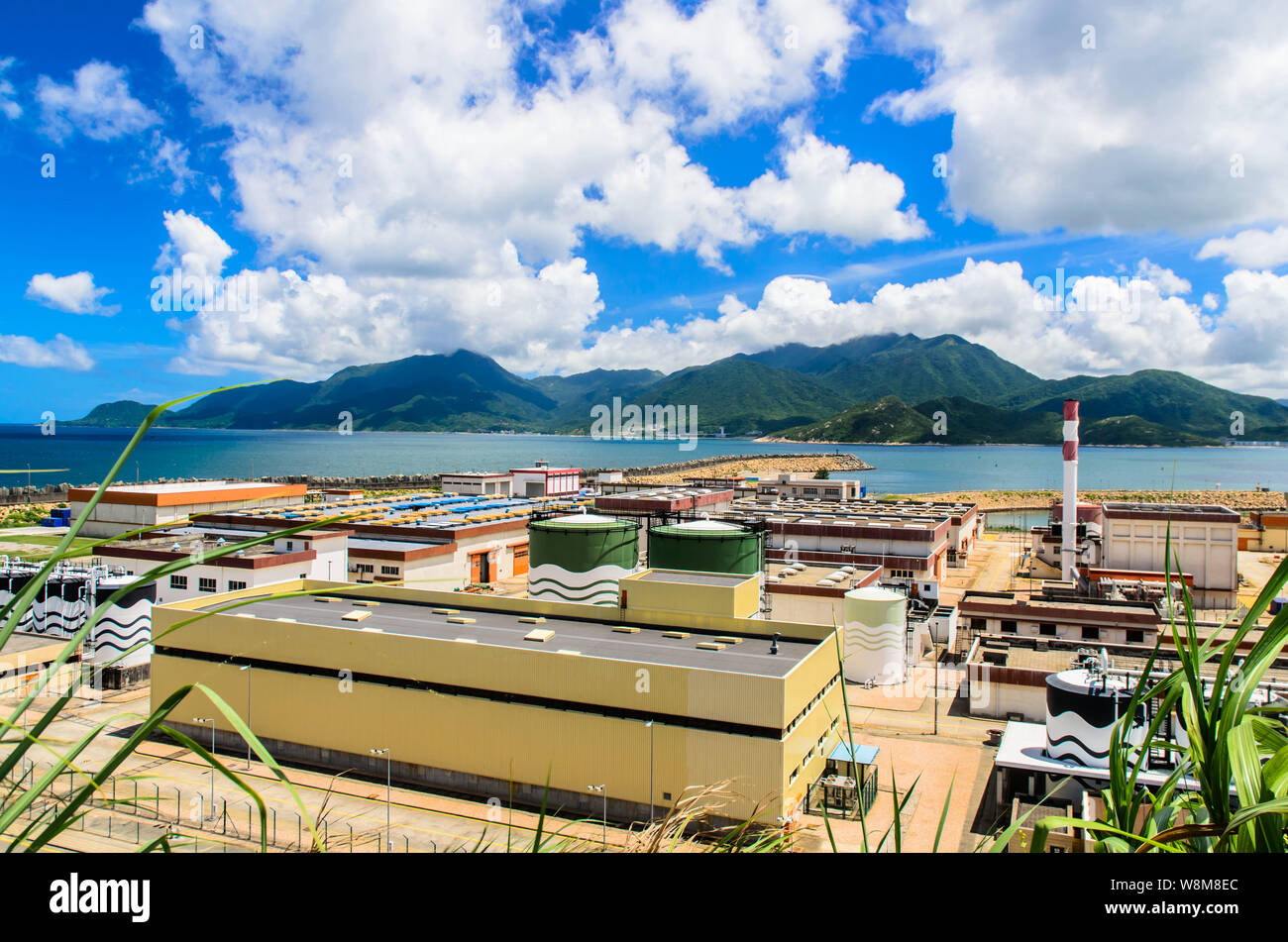 Daya bay power plant hi-res stock photography and images - Alamy