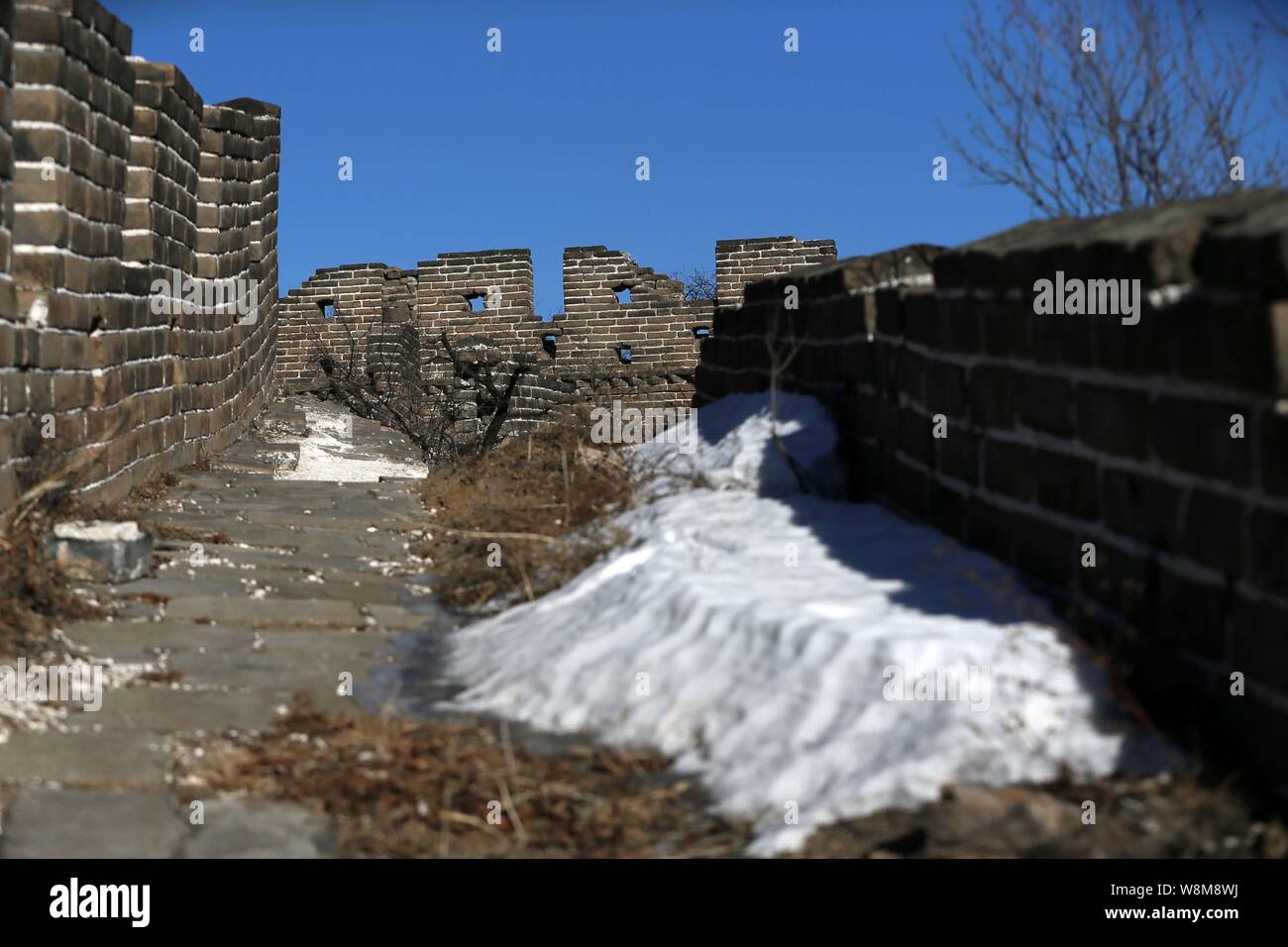 Badaling section great wall hi-res stock photography and images - Alamy