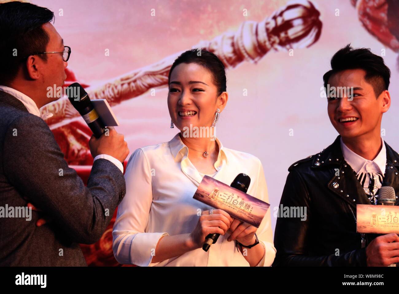 Li li chung hi-res stock photography and images - Alamy