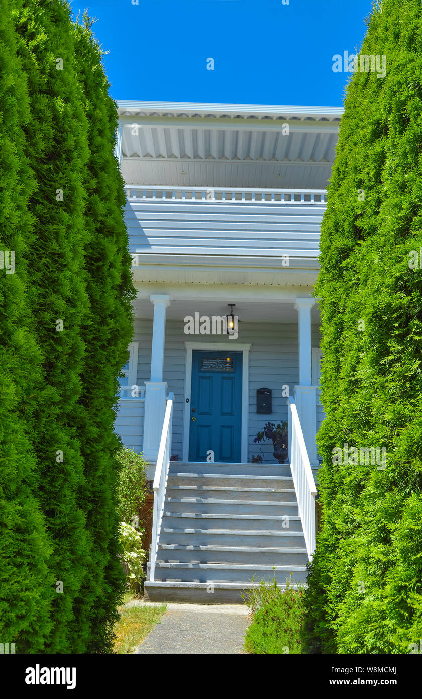 Stair gate hi-res stock photography and images - Alamy