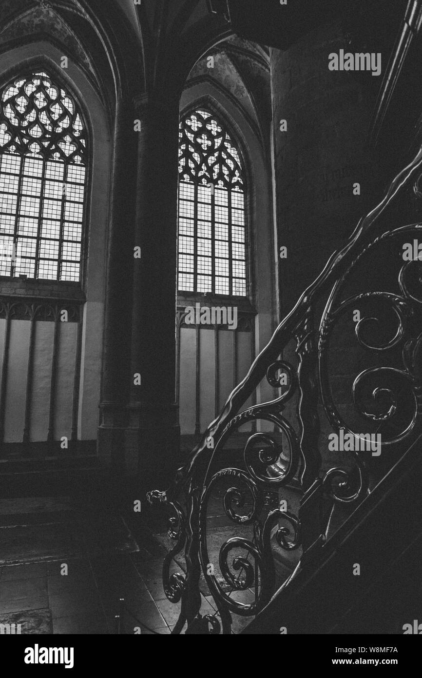 Black and white, monochrome image of cathedral - beautiful details ...