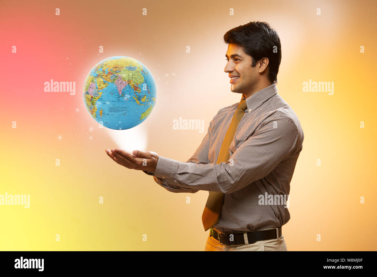 Glowing globe hi-res stock photography and images - Alamy