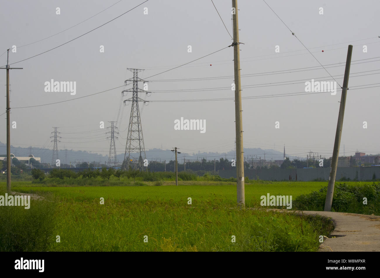 power line tower Stock Photo - Alamy