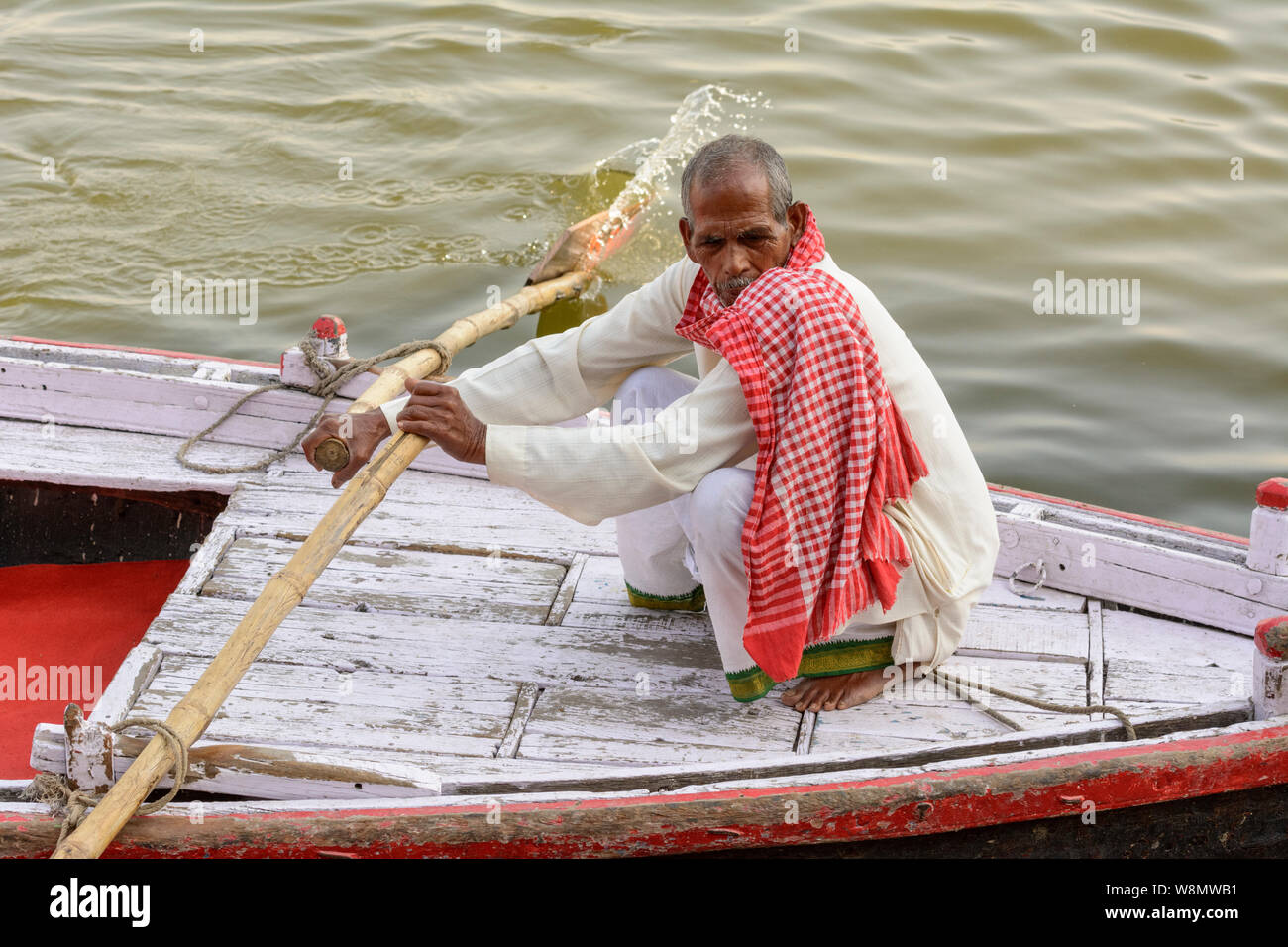 Indian river boat hi-res stock photography and images - Alamy