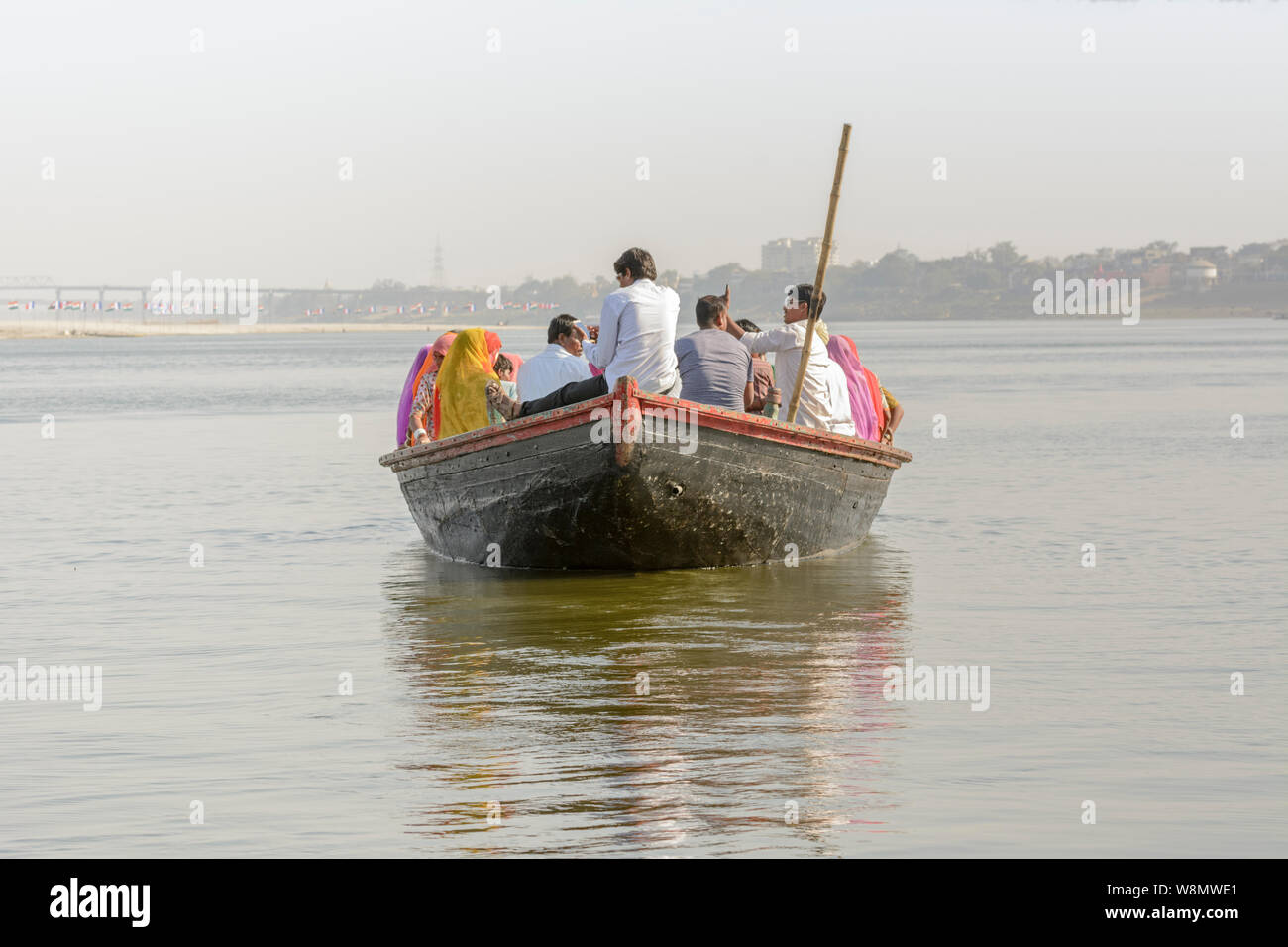 Banaras boat ride hi-res stock photography and images - Alamy