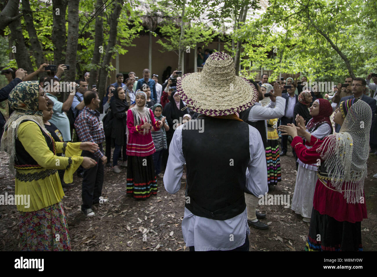 Rasht, Gilan, IRAN. 8th Aug, 2019. A local group performs a show during ...