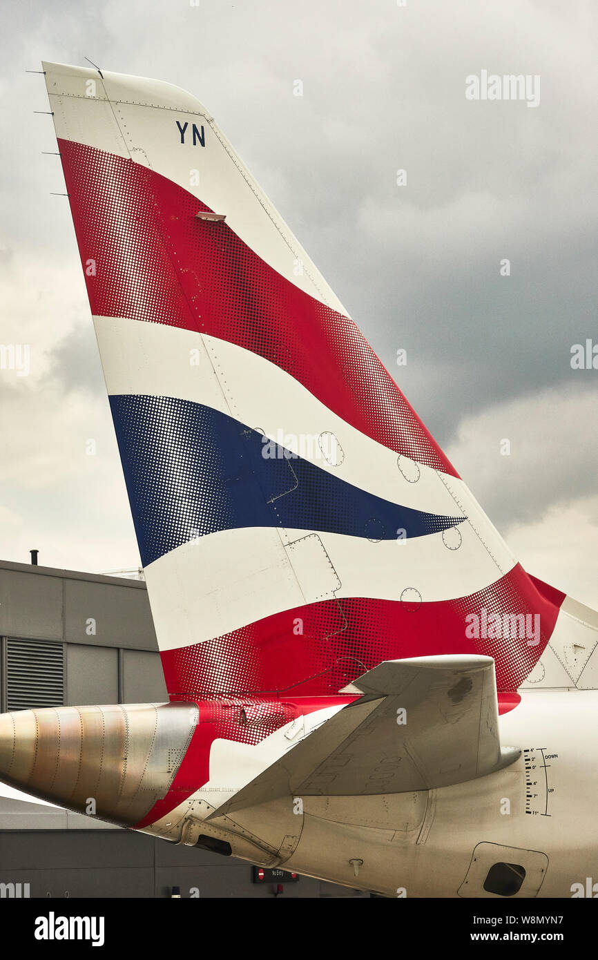 White plane with red and blue tail hi-res stock photography and images ...