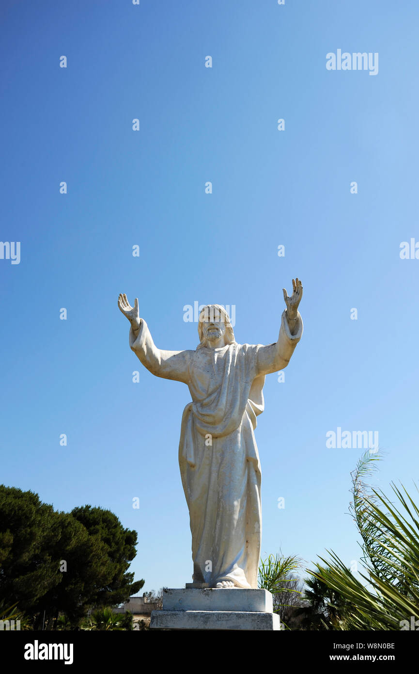Cristo Redentor statue (Christ the Redeemer Statue). Similar to the ...