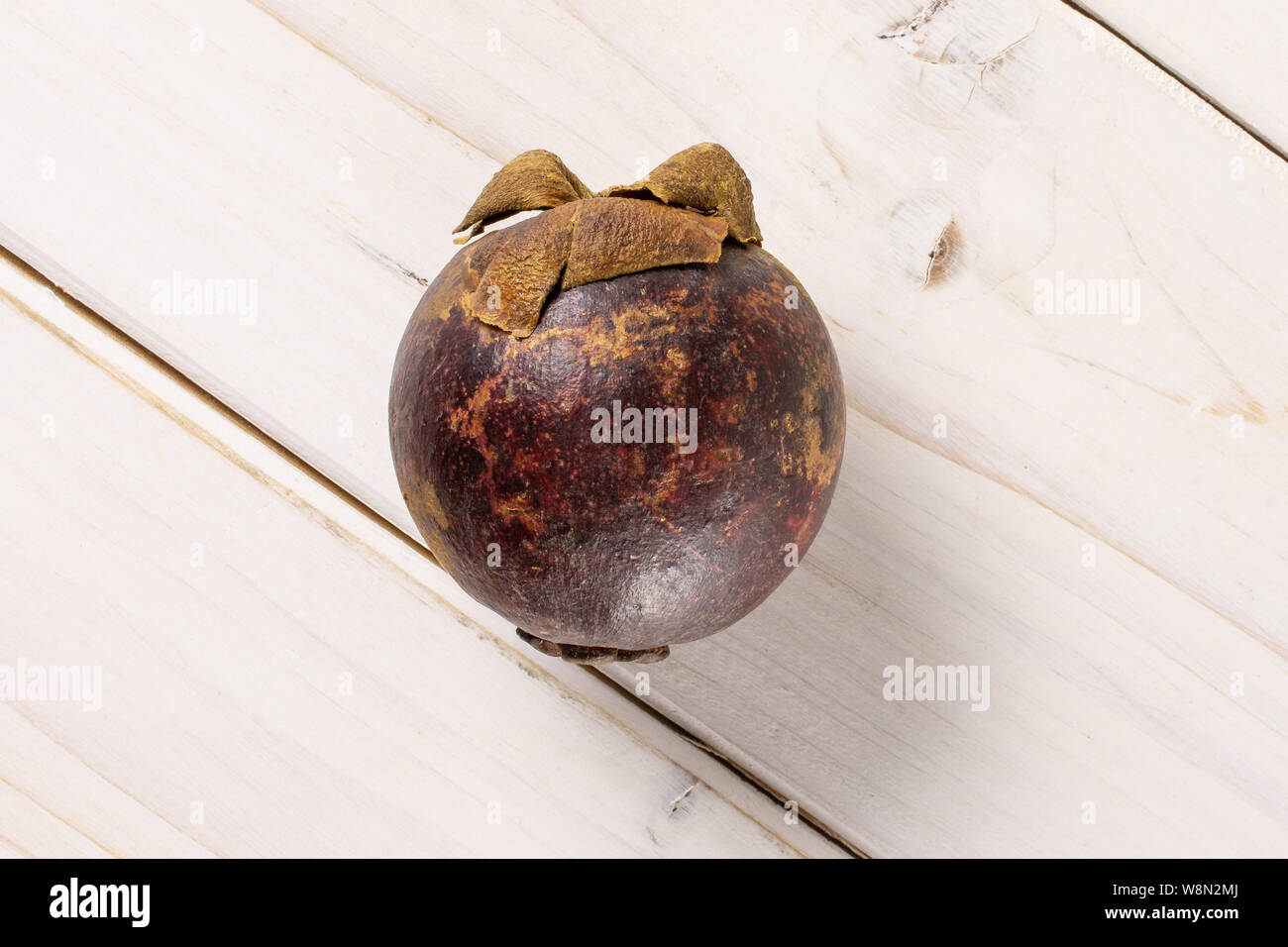 Mangosteen pulp on wood hi-res stock photography and images - Alamy